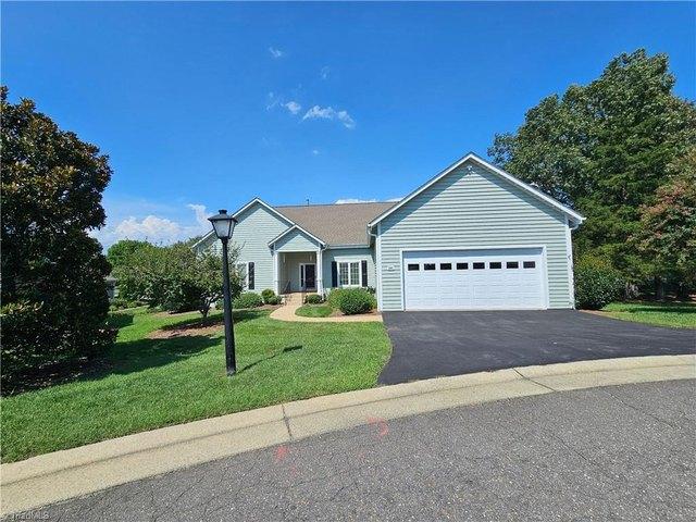 381 Hollybrook Dr, Bermuda Run, NC 27006