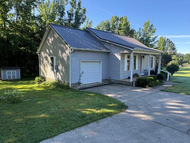 381 Longview Dr
