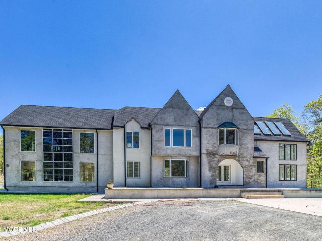381 Monmouth Road