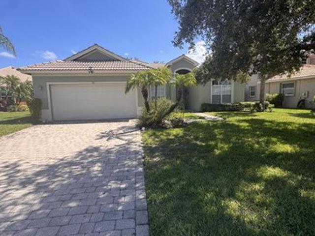 381 NW Sheffield Cir, Port Saint Lucie, FL 34983