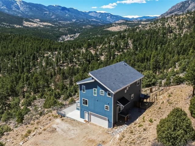 381 Saddle Lane
