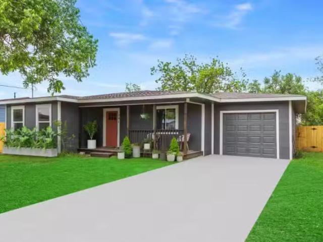 381 Perryman St, New Braunfels, TX 78130 MLS 6475300