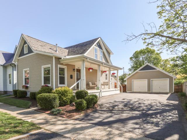 381 Walnut Street