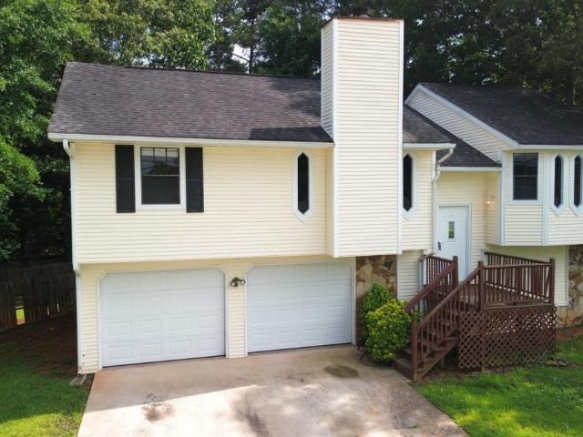 381 Windsor Walk SE
