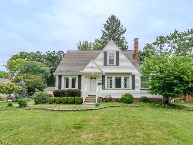 38247 Ridge Rd, Willoughby, OH 44094