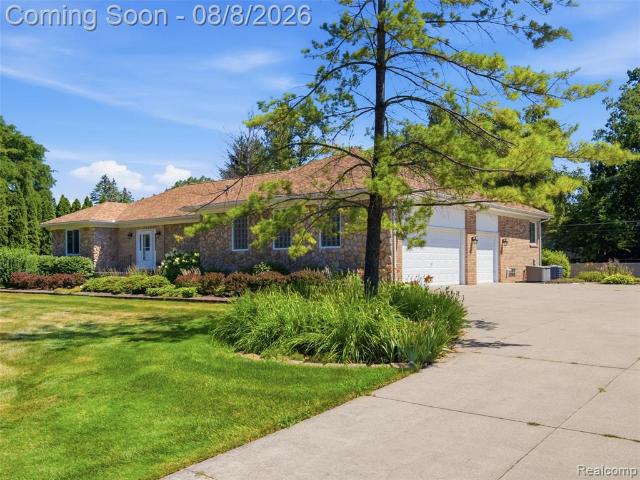 38244 W Horseshoe Drive