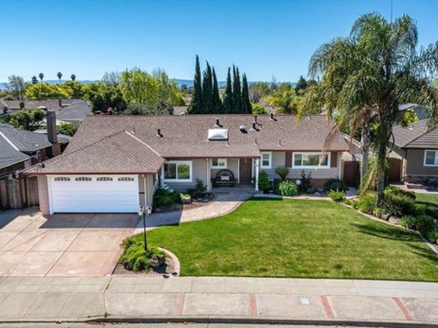 38249 Alta Dr, Fremont, CA 94536
