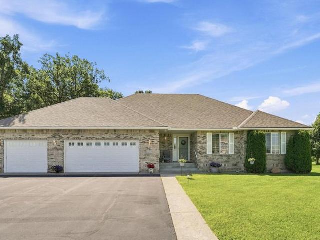 38249 Everton Ave, North Branch, MN 55056