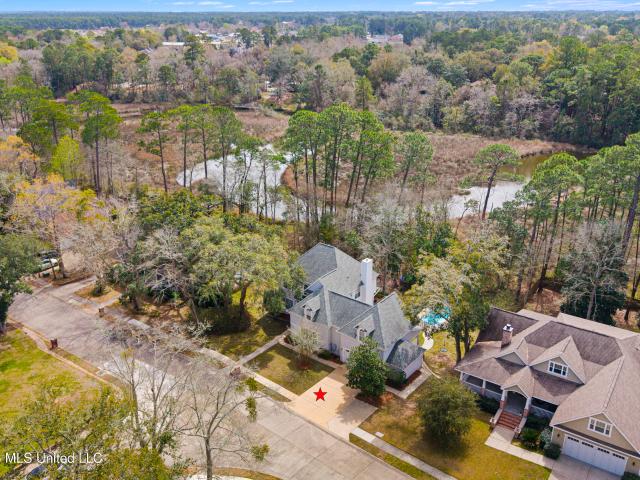 3824 Chaumont Circle