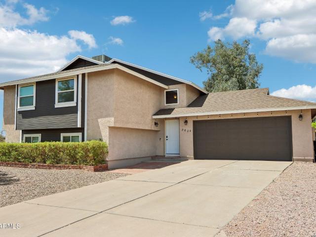 3824 e pueblo avenue