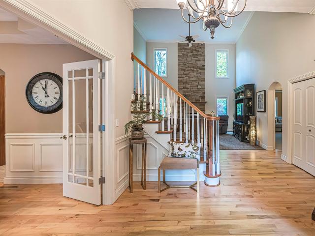 3824 hidden springs drive