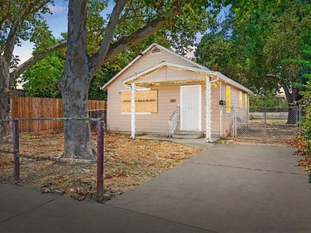 3824 25th Ave, Sacramento, CA 95820