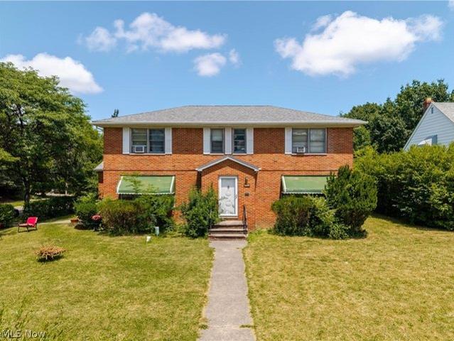 3825 Mayfield Rd, Cleveland Heights, OH 44121