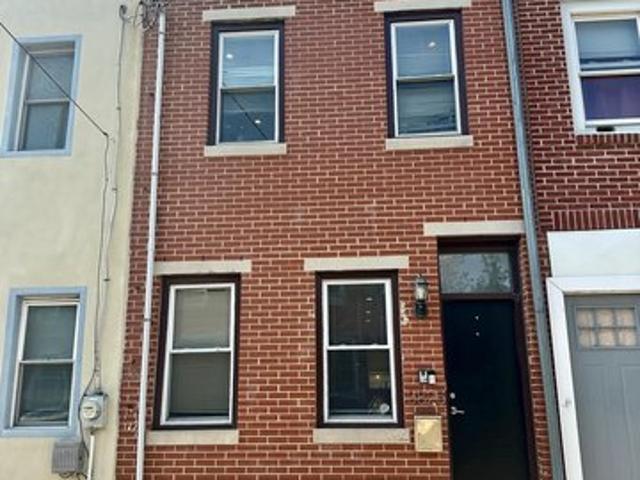 3825 Mount Vernon St, Philadelphia, PA 19104