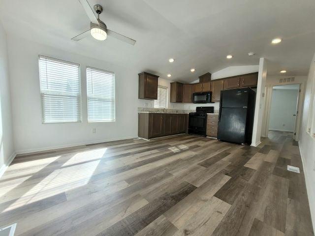 3825 N Nellis Blvd Trlr 64, Las Vegas, NV 89115
