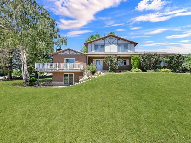 3825 N Westwood Dr, Pleasant View, UT 84414