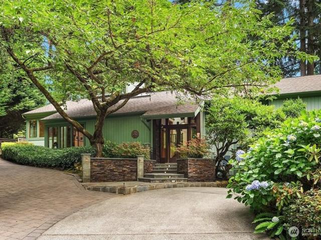 3825 nd Ave NE, Bellevue, WA 98005
