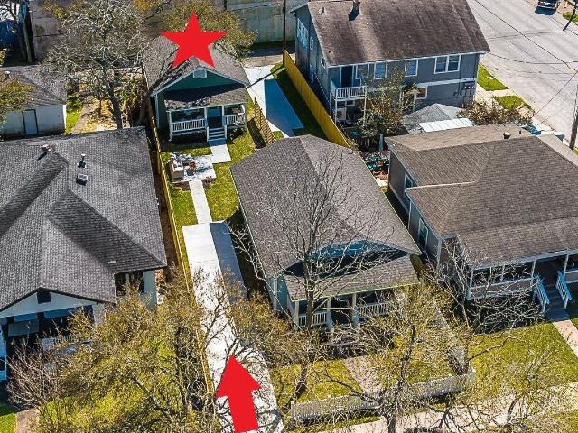 3825 Avenue N 1/2