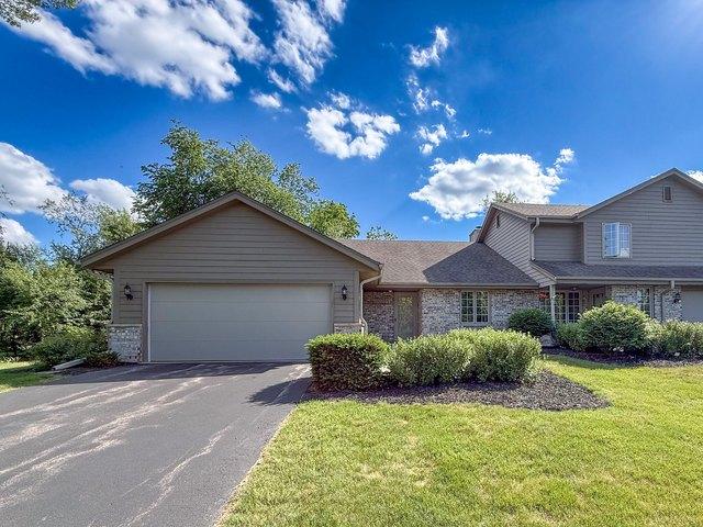 3825 Kodiak Trl Unit A, Brookfield, WI 53045