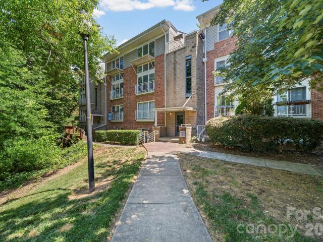 3825 Picasso Court