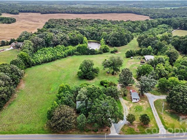 3825 Stack Road