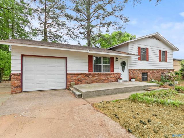 3825 SW Pinedale Drive