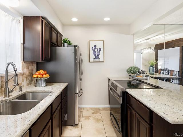 3825 S Monaco Pkwy, Unit 113, Denver, CO 80237 | MLS #3280