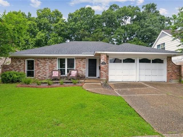3825 S Pin Oak Ave, New Orleans, LA 70131