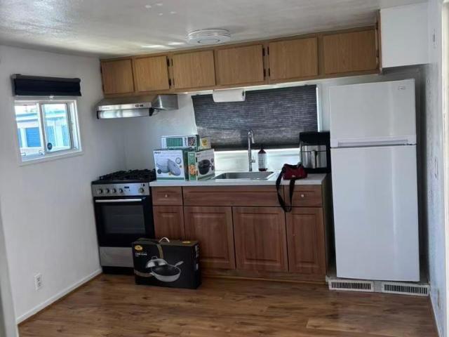 3825 Valley Boulevard 58