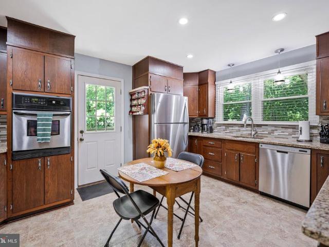 3825 Whippoorwill Lane