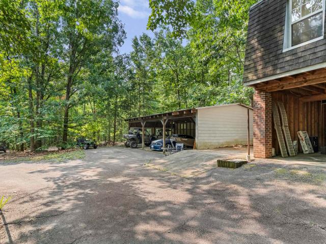 3826 midland rd