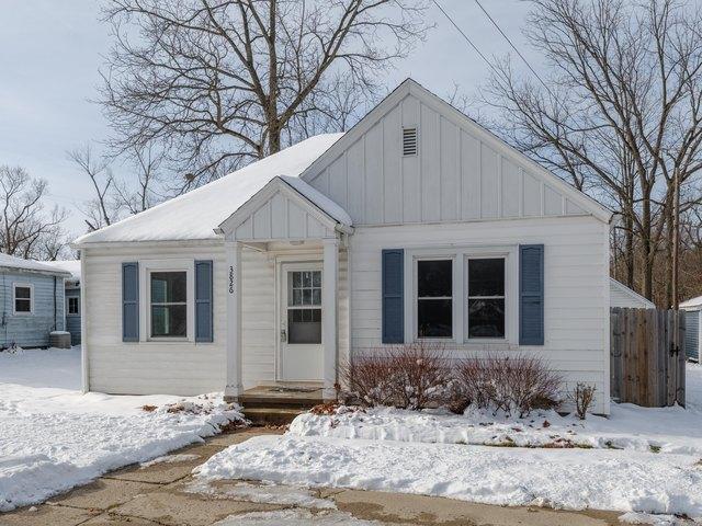 3826 Oakland Dr, Kalamazoo, MI 49008