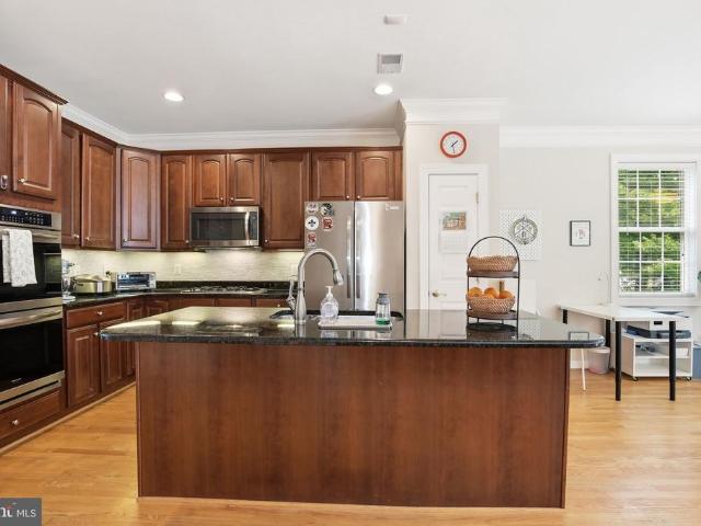 3826 Elmwood Towne Way