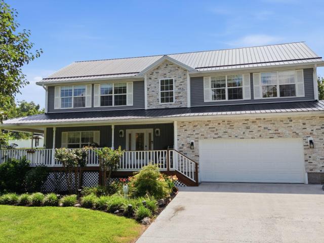 3826 Hickory Hill Drive