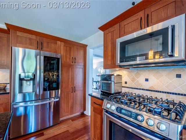3826 Village Court