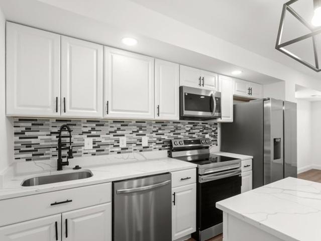 3826 10th House St Unit Entire, Baltimore, MD 21225