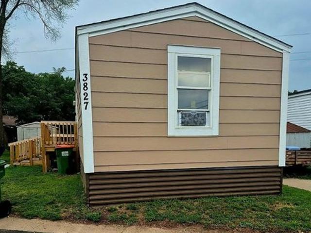 3827 Minuteman Ln, Circle Pines, MN 55014