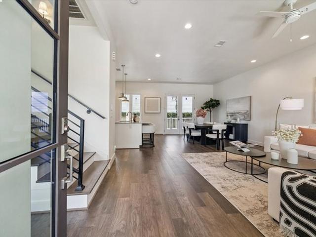 3827 Arlington St, Houston, TX 77018