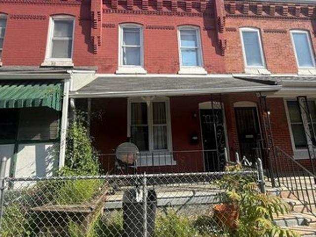 3827 Aspen St, Philadelphia, PA 19104