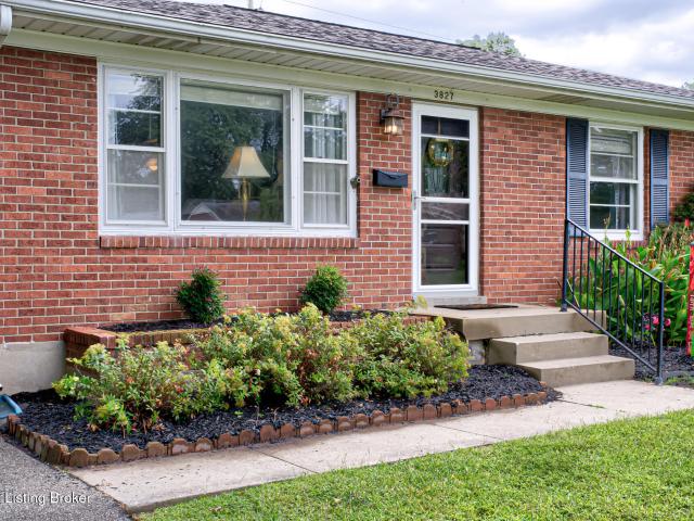 3827 Chatham Rd