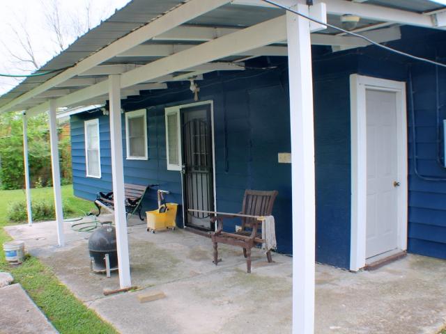 3827 Landa Lane