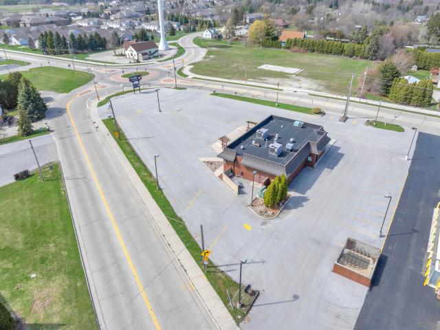3827 Superior Ave