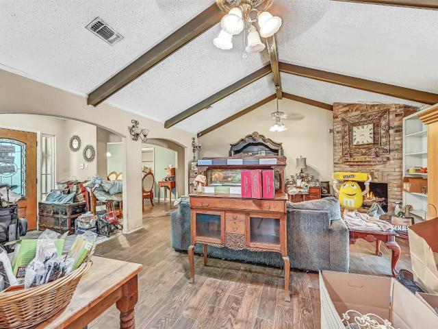 3827 Shady Drive