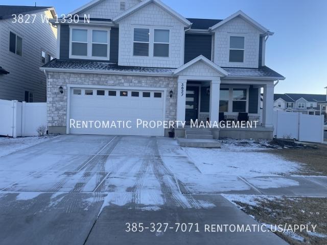 3827 W 1330 N, 4 beds, 2 full and 1 half baths