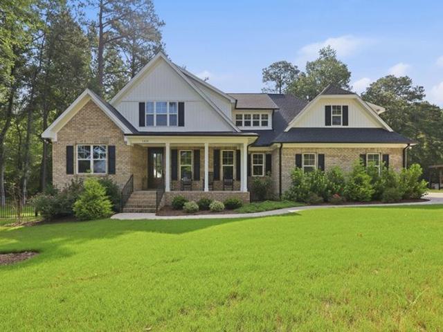 3828 Old Milburnie Rd, Raleigh, NC 27616