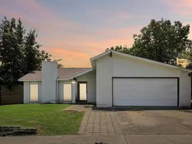 3828 WALNUT DR, BEDFORD, TX 76021 Single Family Residence For.