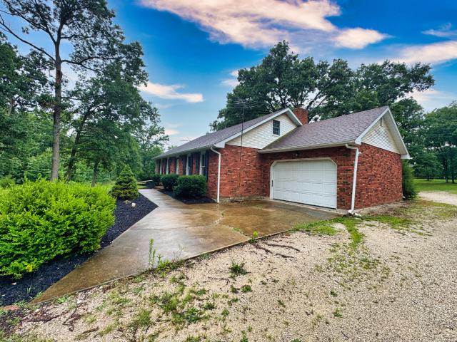 3829 county road 2730