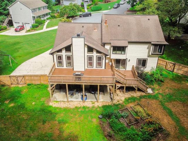 3829 Lamplighter Circle