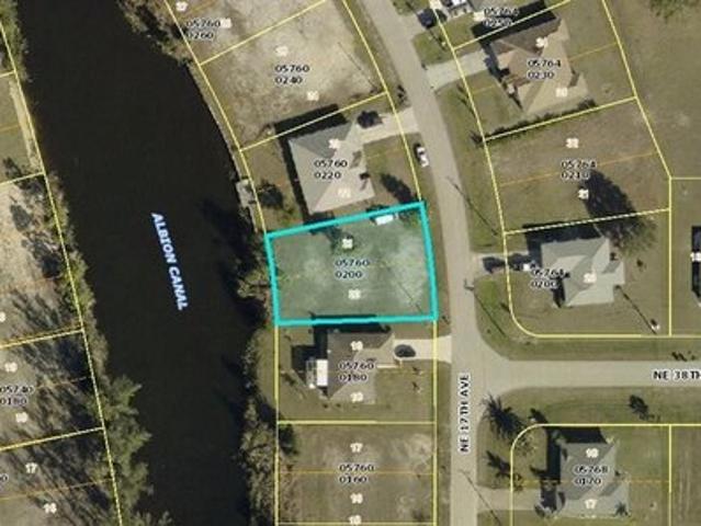 3820 NE 17th Ave Lot 20, Cape Coral, FL 33909