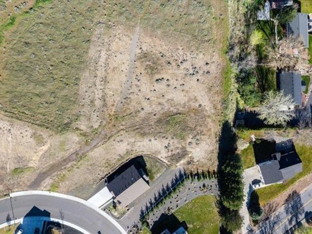 3820 Bing St, West Richland, WA 99353